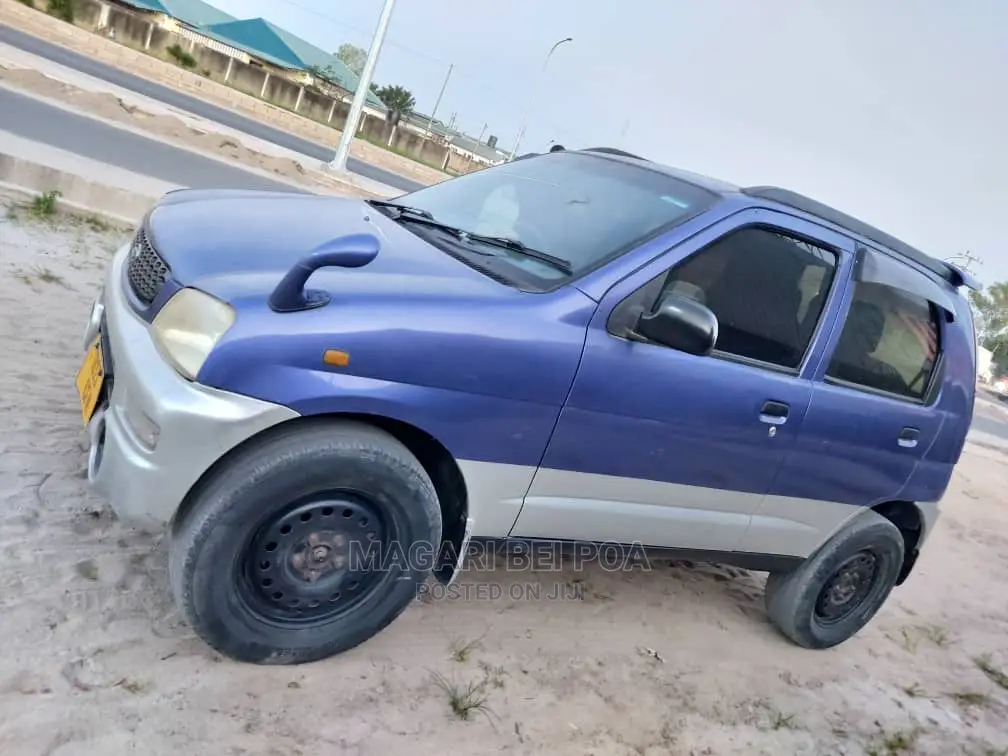 Daihatsu Terios 2019 Blue for sale - Magari Bei Poa Price: TSh ...