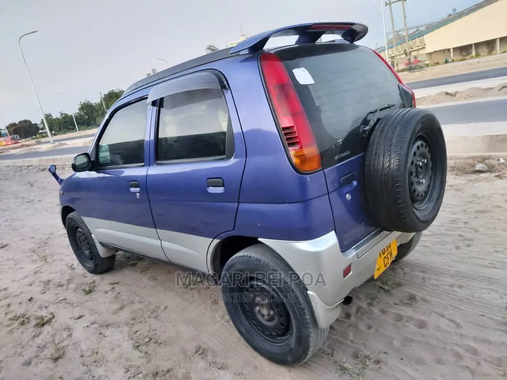 Daihatsu Terios 2019 Blue for sale - Magari Bei Poa Price: TSh ...