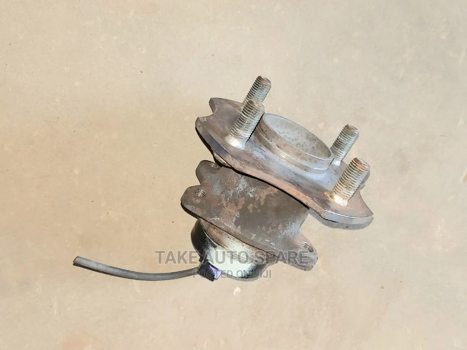 Toyota IST 2002-2007 Rear Wheel Bearing Hub in Ilala - Vehicle Parts ...