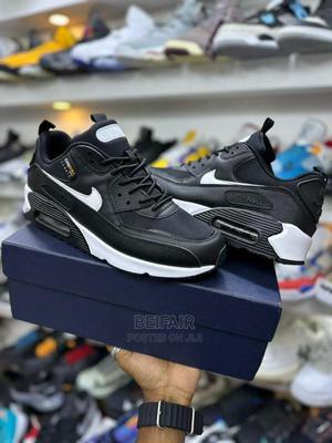 Original Nike Air Max Sneakers | Raba Kali Za Nike Air Max in Ilala ...