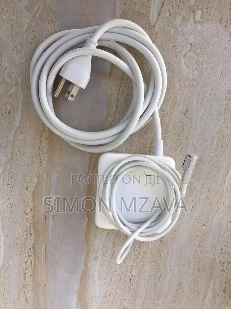 Original Apple Macbook Charger for Macbook Pro 2008 to 2012. kwa mauzo ...