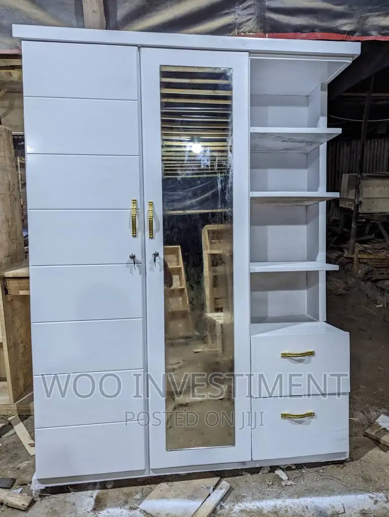 Kabati Milango Mitatu Na Zenye Dressing Table. in Kinondoni - Furniture ...