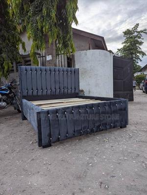 Bed Sofa Classic San Rangi Ya Kijivu 5/6 Vip in Temeke - Furniture, Mr ...