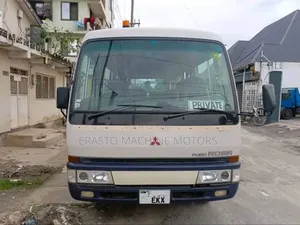 Mitsubishi Fuso Rosa 2004 in Kinondoni - Buses & Microbuses, Erasto ...