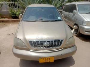 Toyota Harrier 2002 Gold in Kinondoni - Cars, Samson Joel | Jiji.co.tz