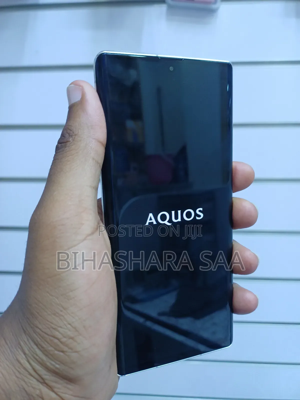 Sharp Aquos R6 128 GB White in Ilala - Mobile Phones, Manka Store | Jiji.co.tz