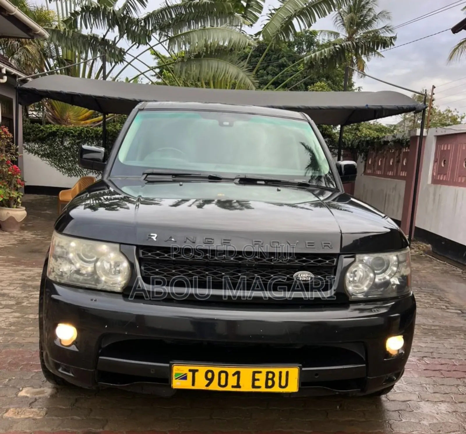 Rover Land 2010 Black in Kinondoni - Cars, Abou Magari | Jiji.co.tz