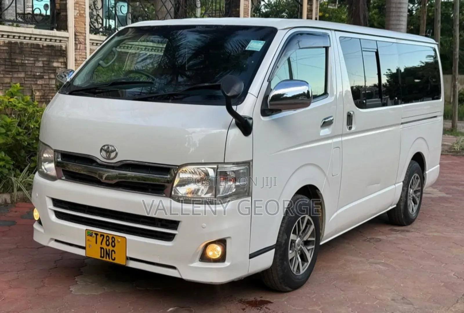Toyota Quantum 2010 Gold in Kinondoni - Buses & Microbuses, Vee Auto's ...