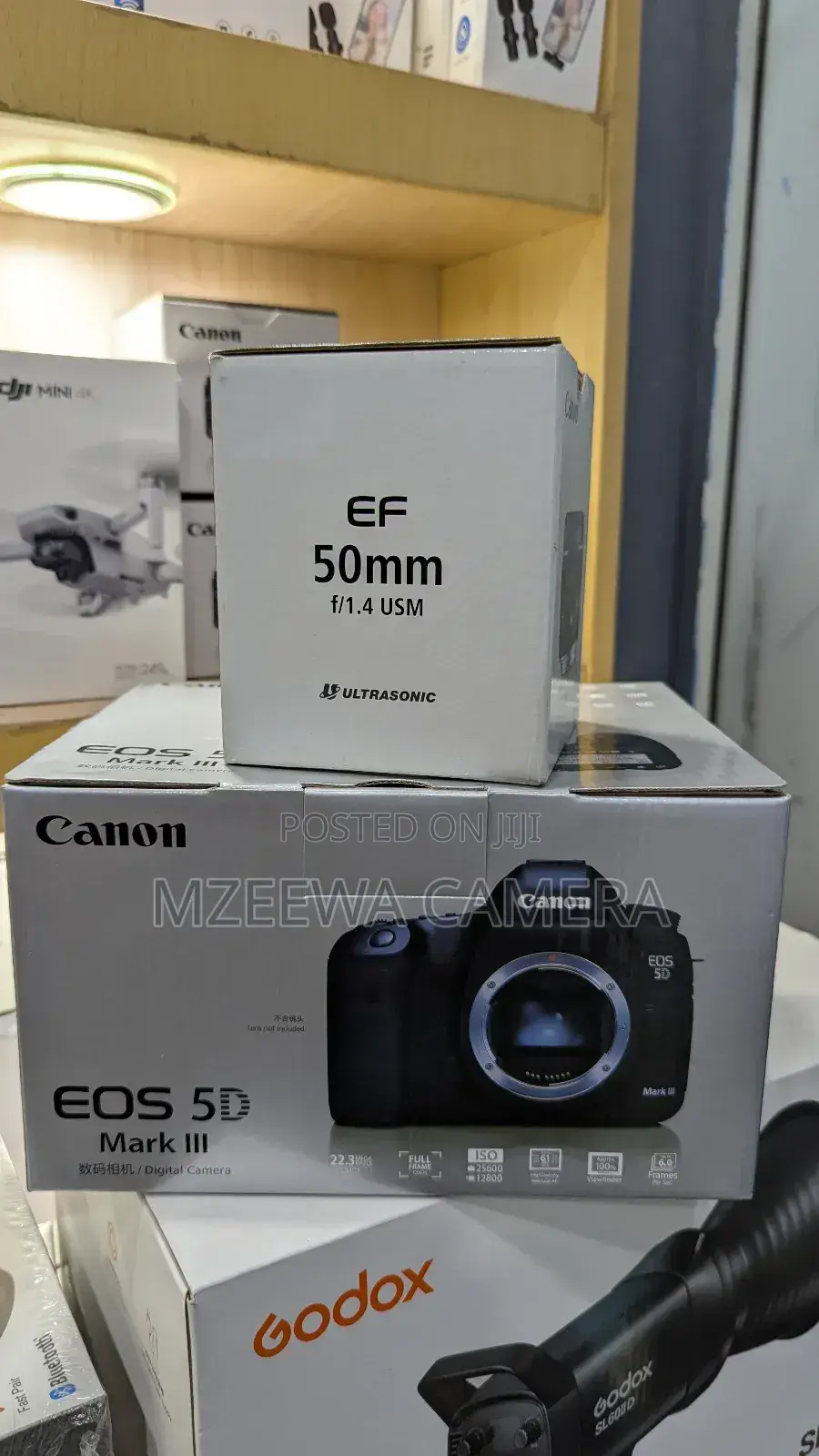 Canon Eos 5d Mark Iii With 50mm F1.4 in Kinondoni - Photo & Video ...