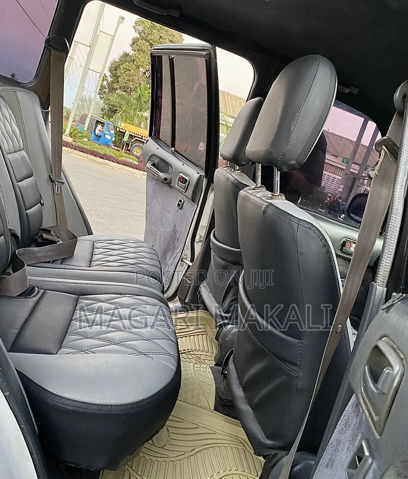 Toyota RAV4 Base FWD 2001 White in Kinondoni - Cars, Magari Makali ...