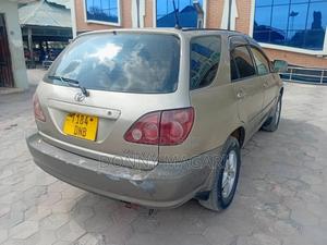 Toyota Harrier 2003 Gold in Ilala - Cars, Donny Magari | Jiji.co.tz