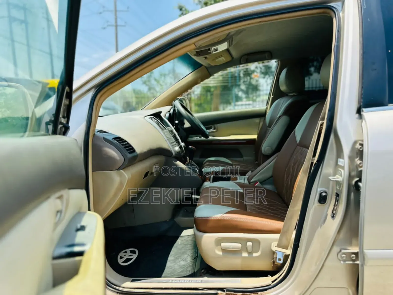 Toyota Harrier 2002 Gold in Ilemela - Cars, Eze Used Car Mwanza | Jiji ...