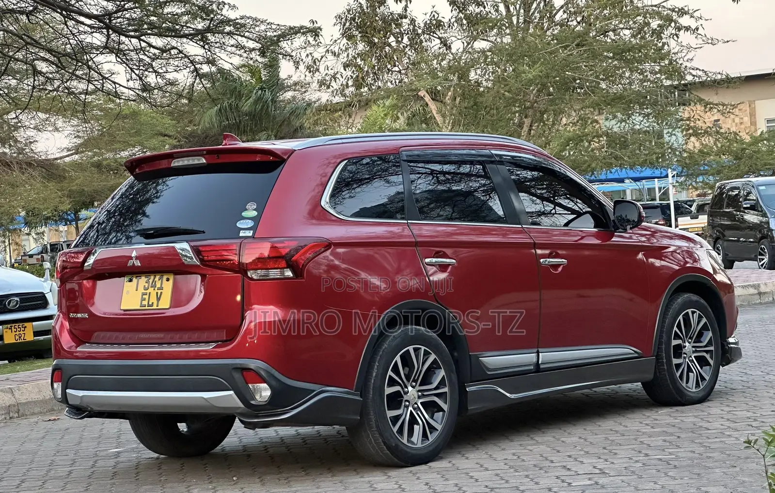 Mitsubishi Outlander 2017 Red for sale - Jimro motors-tz Price: TSh ...