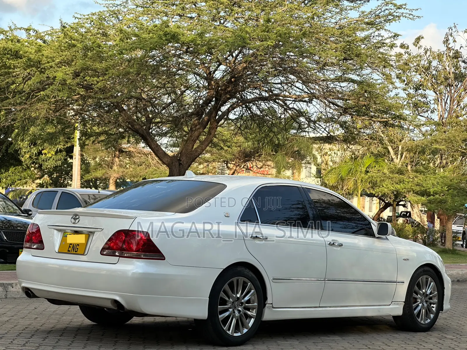 Toyota Crown 2006 Pearl in Kinondoni - Cars, Magari Na Simu | Jiji.co.tz