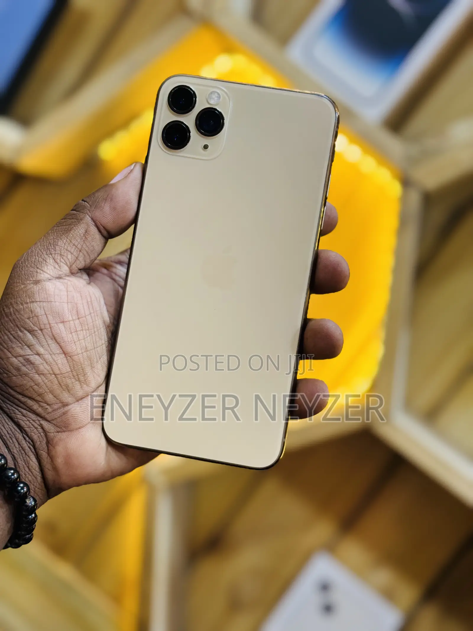 Apple iPhone 11 Pro Max 256 GB Gold in Ilala - Mobile Phones, Eneyzer ...