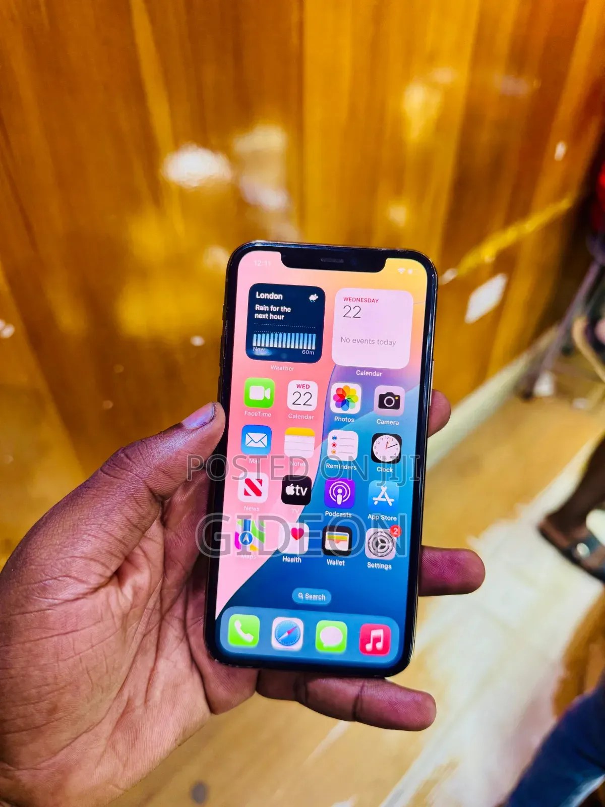 Apple iPhone 11 Pro 256 GB Gold in Ilala - Mobile Phones, Gideon Kimaryo | Jiji.co.tz