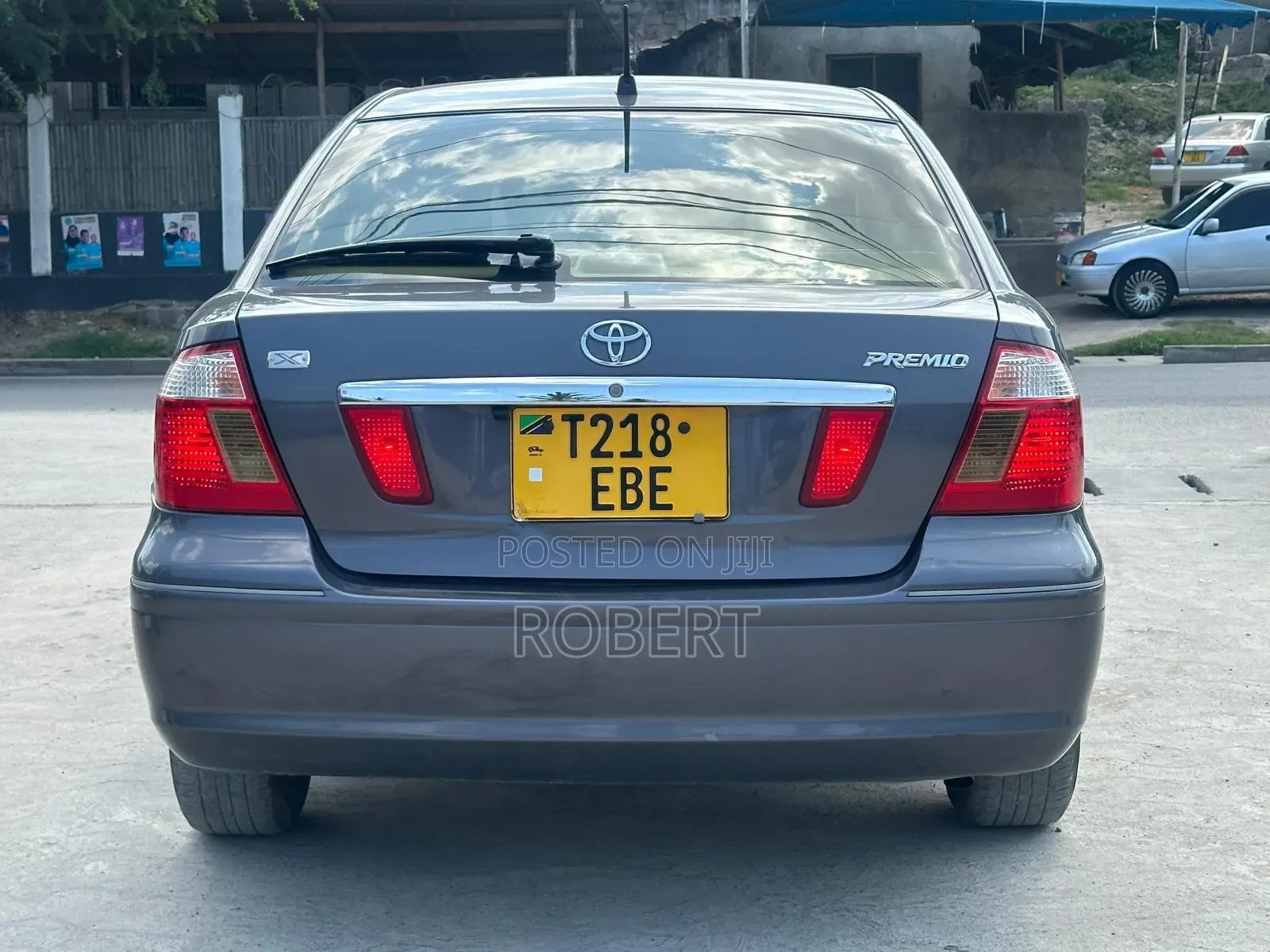 Toyota Premio 2005 Gray in Kinondoni - Cars, Phinias Magari Tz | Jiji.co.tz