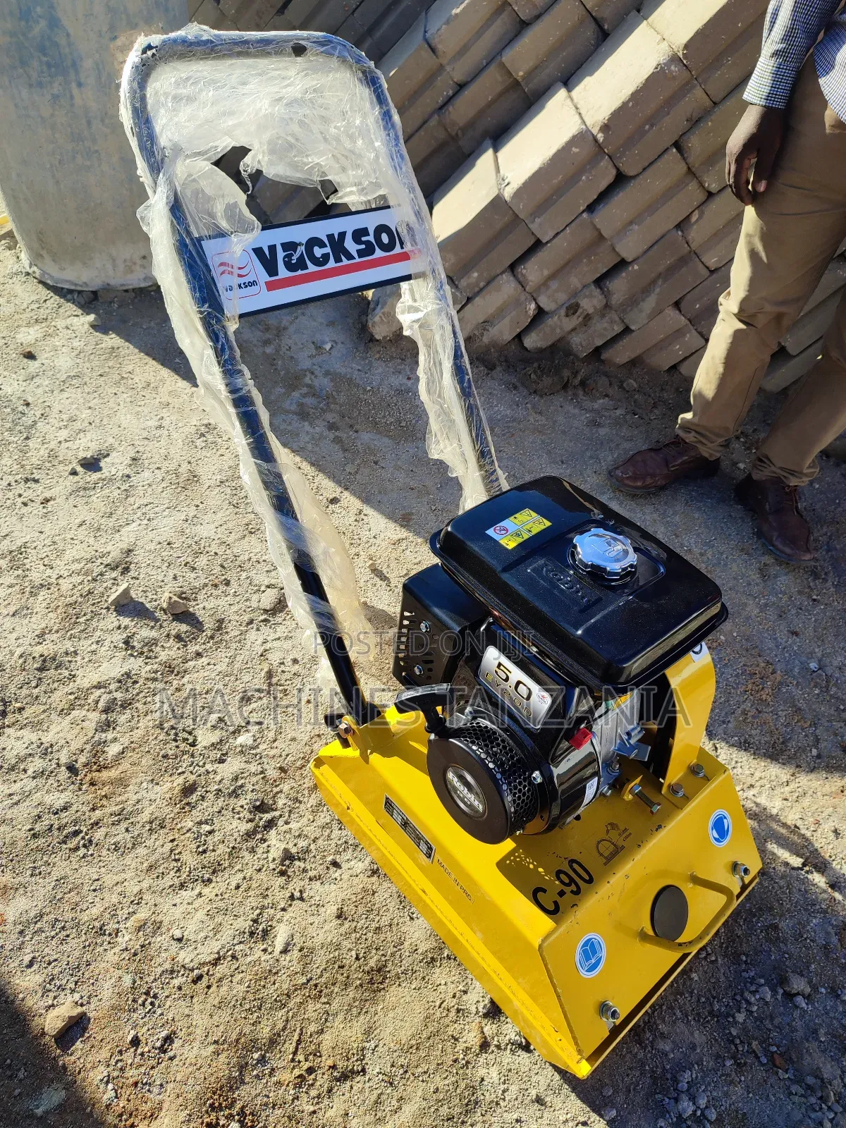 Plate Compactor in Kinondoni - Electrical Equipment, Machines Tanzania ...