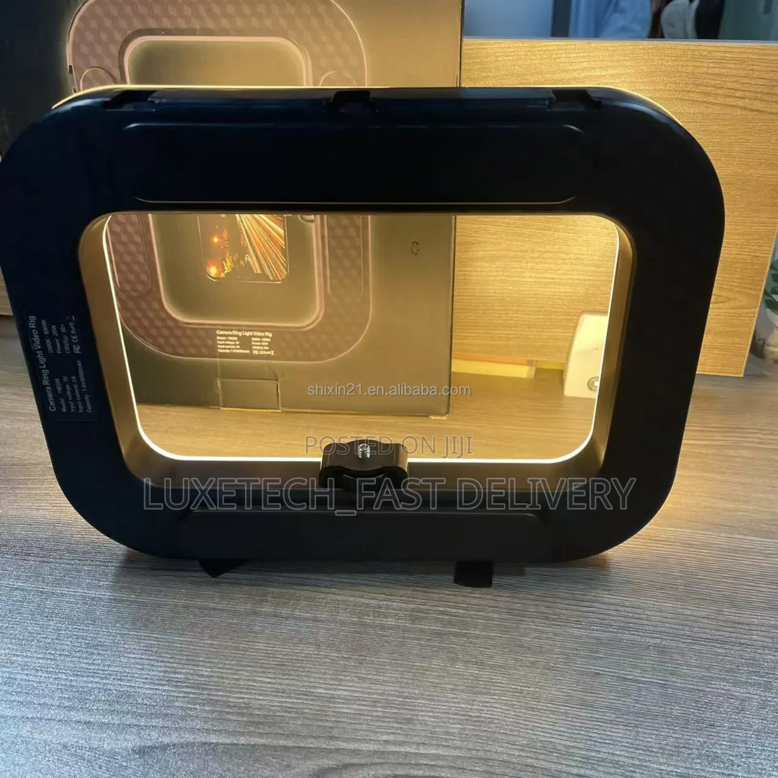 Ym200 Portable Mini Beautifying Full-Screen Ring Light Rechargeable in ...