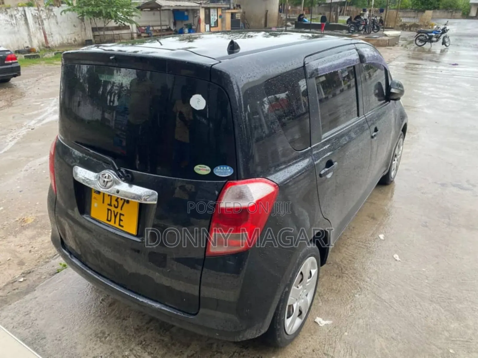 Toyota Ractis 2010 Black in Ilala - Cars, Donny Magari | Jiji.co.tz