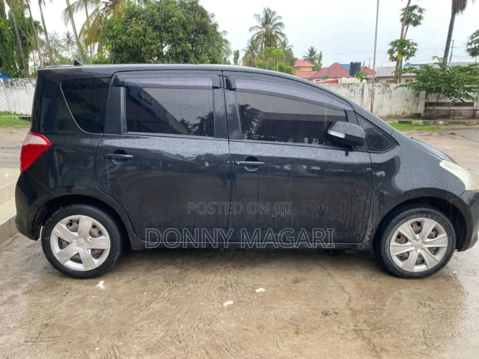 Toyota Ractis 2010 Black in Ilala - Cars, Donny Magari | Jiji.co.tz