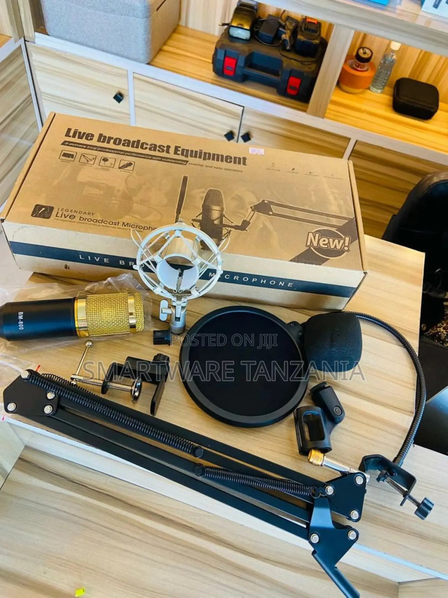 Professional Live Broadcast Microphone Kit Studio Recording Equipment ...