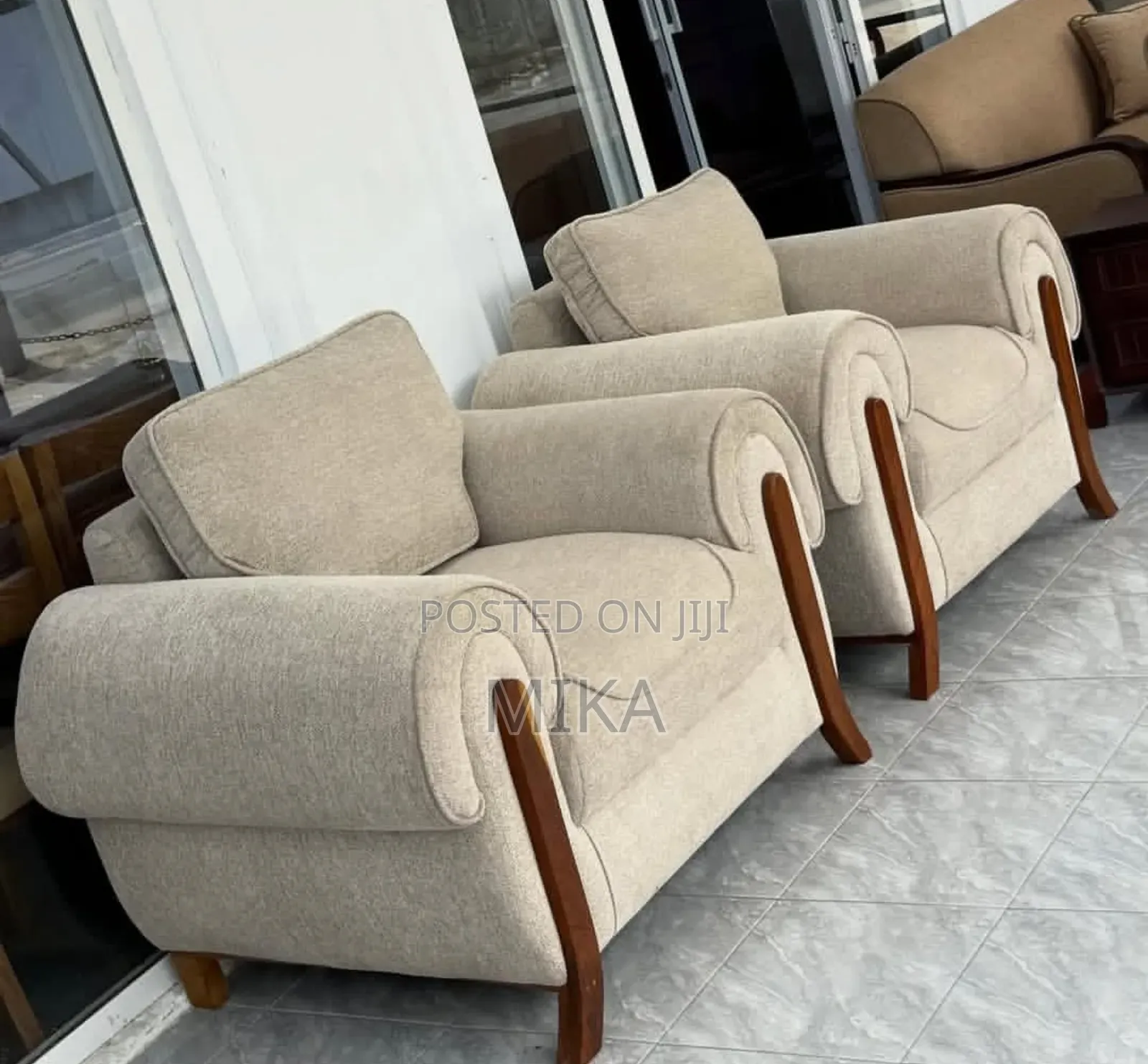 Sofa Set Elegant in Ilala - Furniture, Agent Mika Agent Mika | Jiji.co.tz