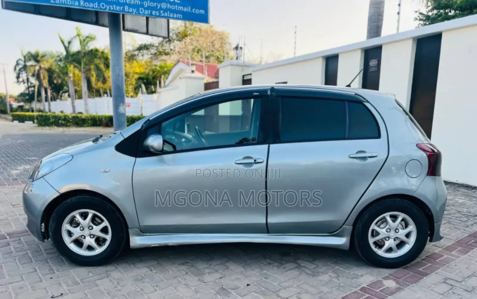 Toyota Vitz 2006 Silver in Kinondoni - Cars, Mgona Motors | Jiji.co.tz