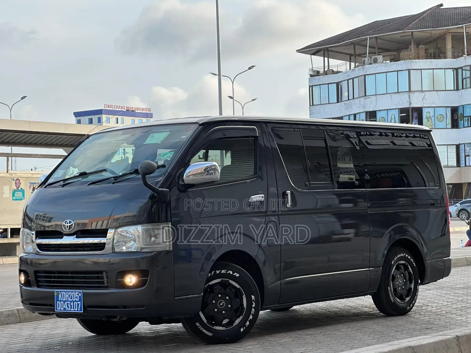 Toyota HiAce 2007 Grey in Kinondoni - Buses & Microbuses, Dizzim ...