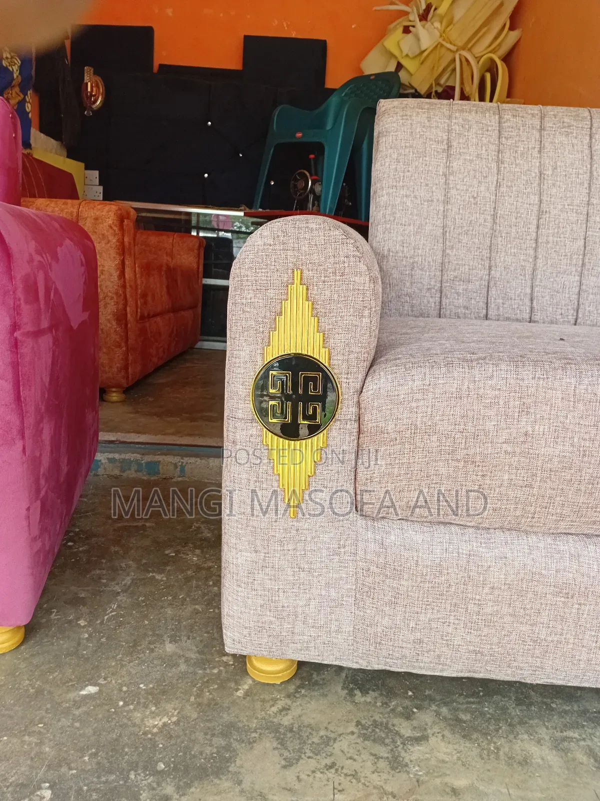 Sofa Ya Watu 2 in Morogoro Rural - Furniture, Mangi Masofa | Jiji.co.tz