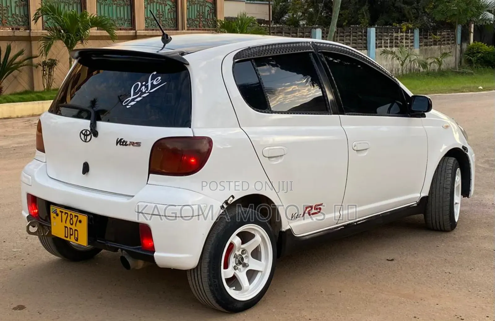 Toyota Vitz 2003 White in Kinondoni - Cars, Kagoma Motors | Jiji.co.tz