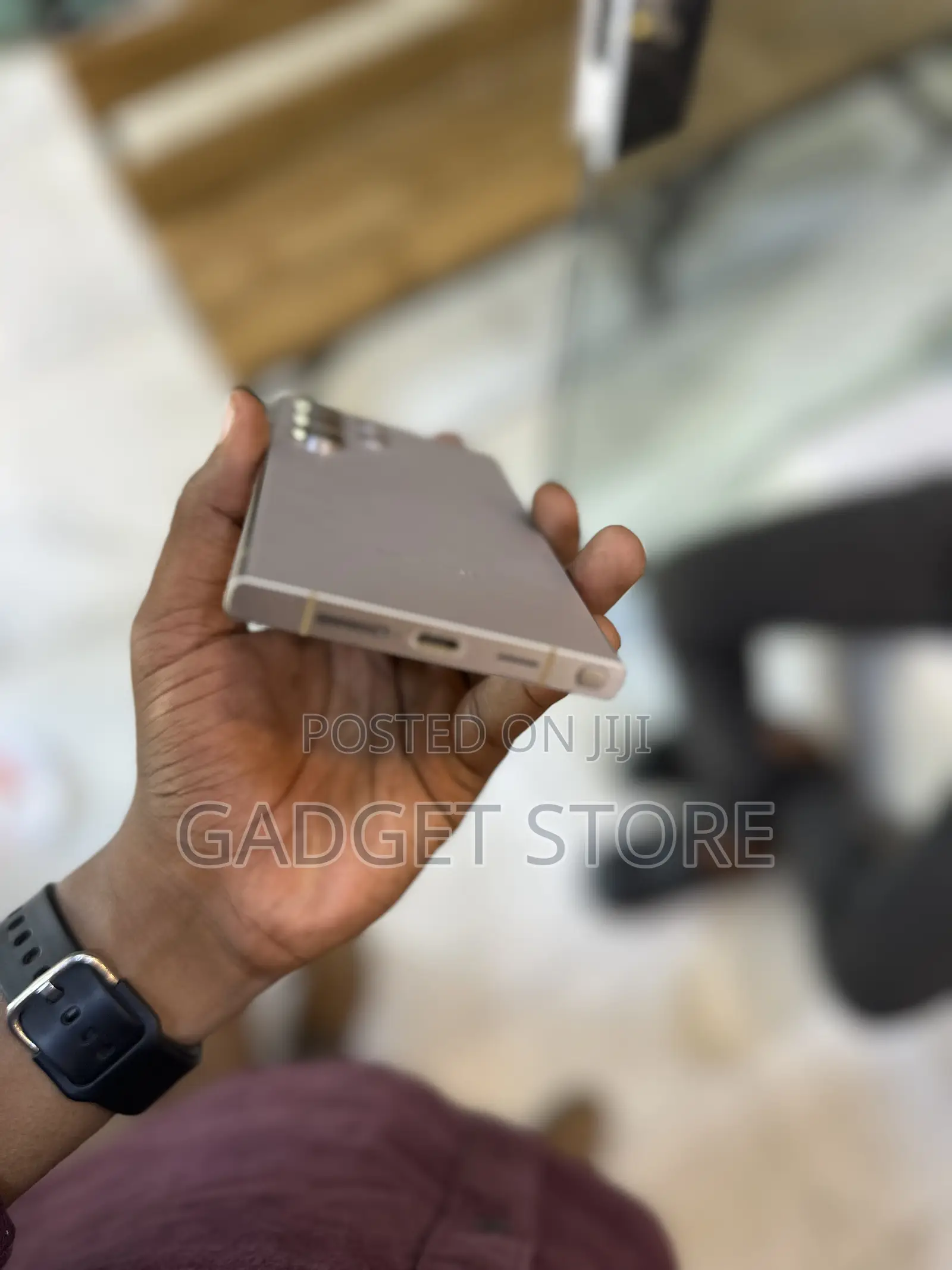 Samsung Galaxy S24 Ultra 256 GB Gold in Ilala - Mobile Phones, Gadget ...