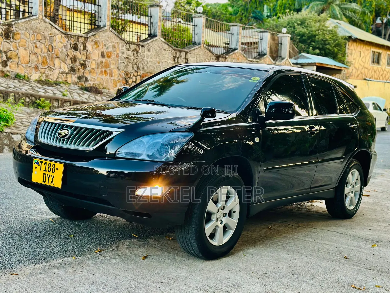 Toyota Harrier 2004 Matt Black in Ilemela - Cars, Eze Used Car Mwanza ...