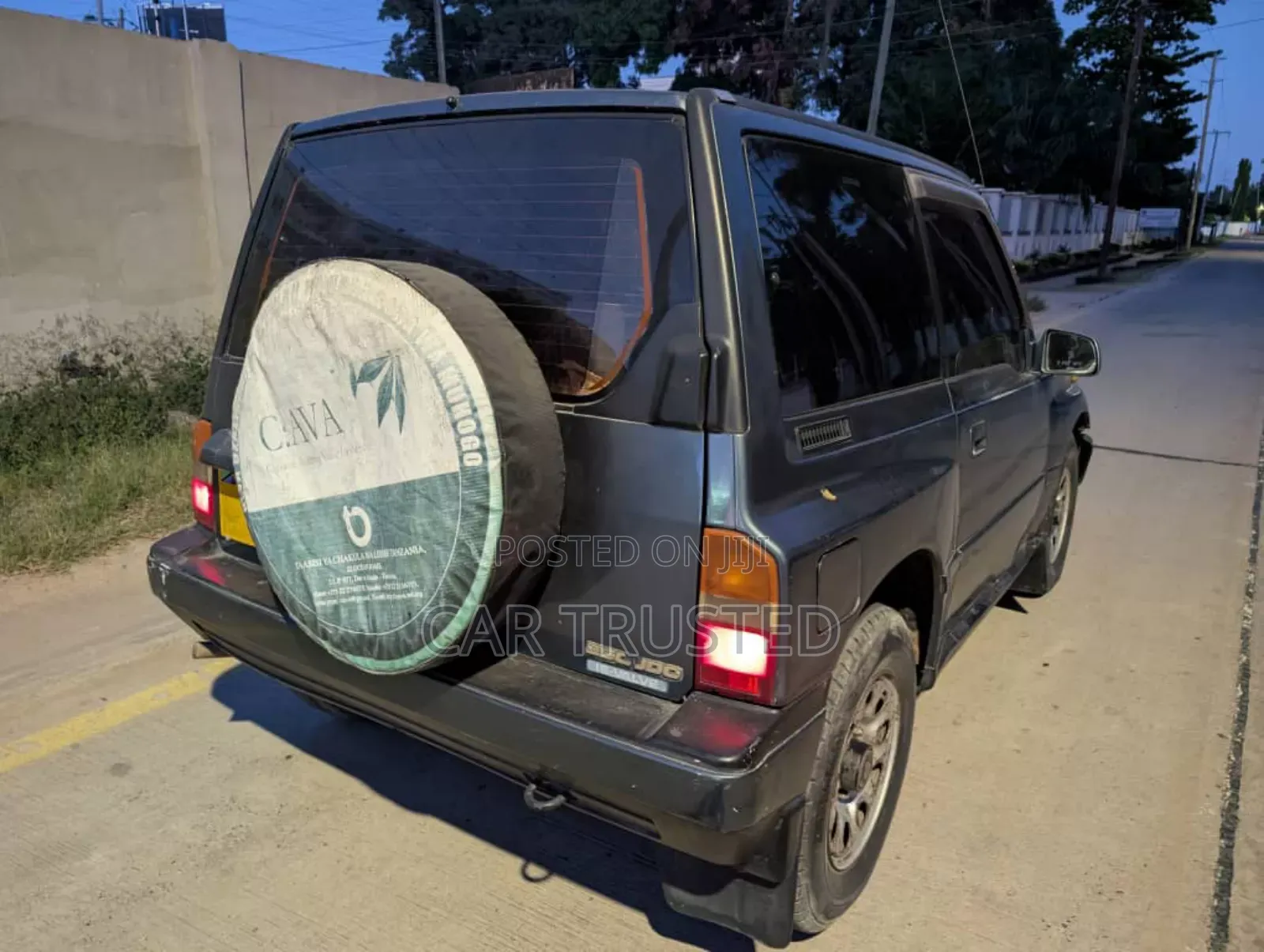 Suzuki Escudo 2002 Gray in Kinondoni - Cars, Car Trusted | Jiji.co.tz