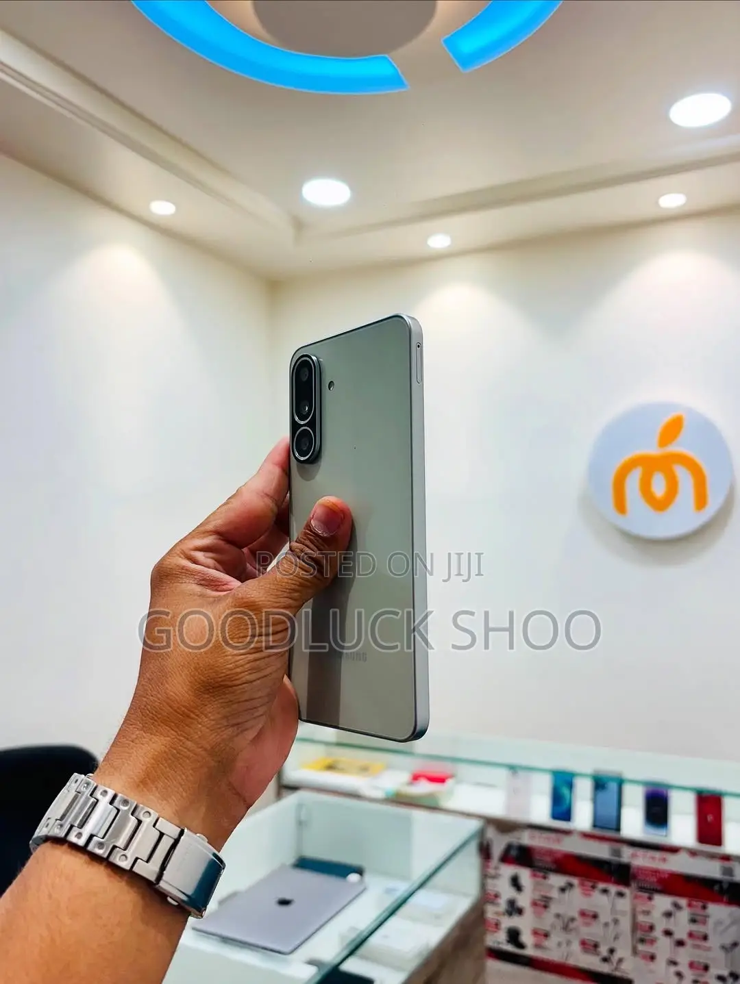 New Samsung Galaxy M56 256 GB in Kinondoni - Mobile Phones, Kunta Kinte ...