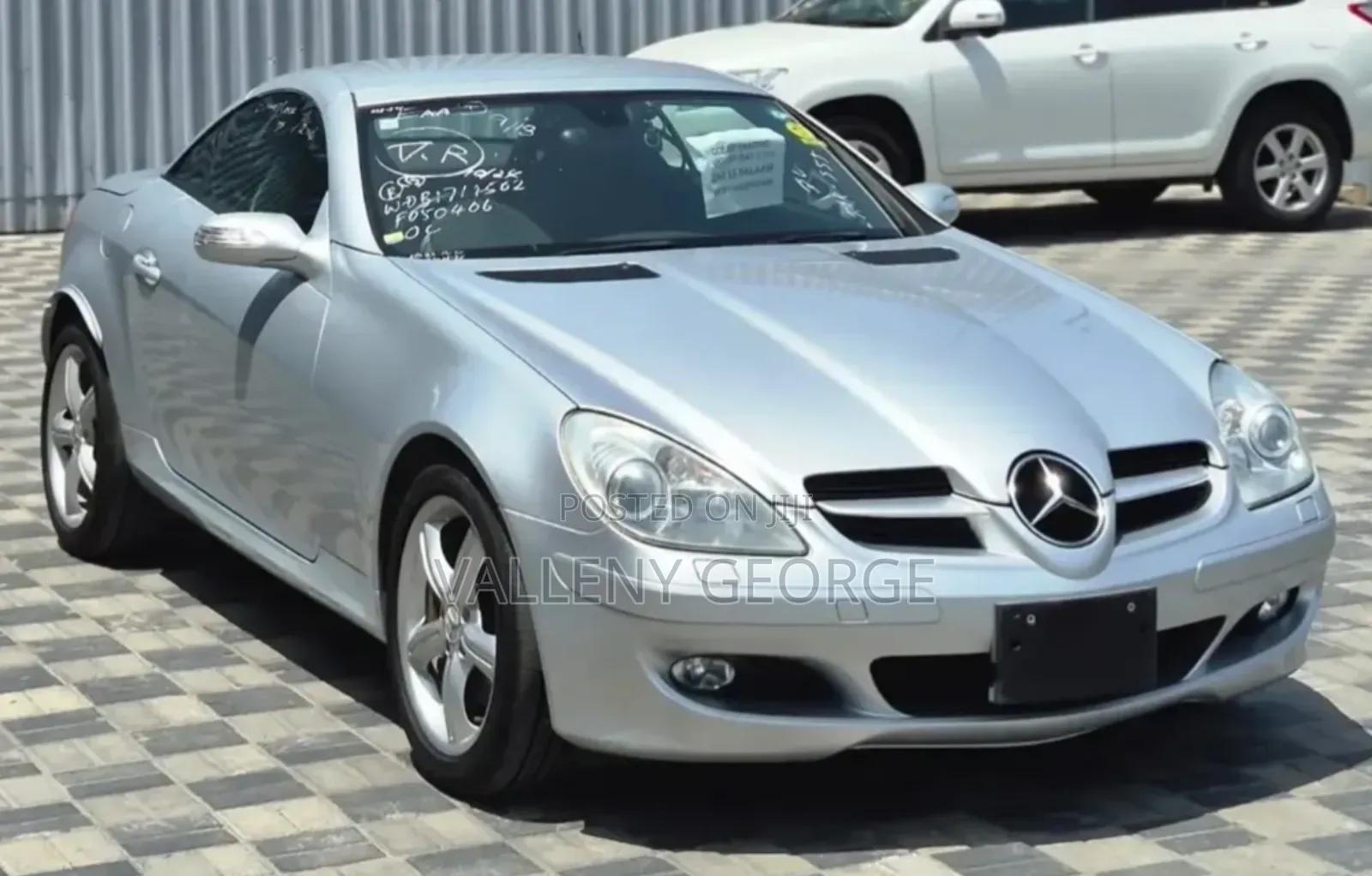 Mercedes-Benz SLK-Class 2005 Ivory in Kinondoni - Cars, Vee Auto's ...