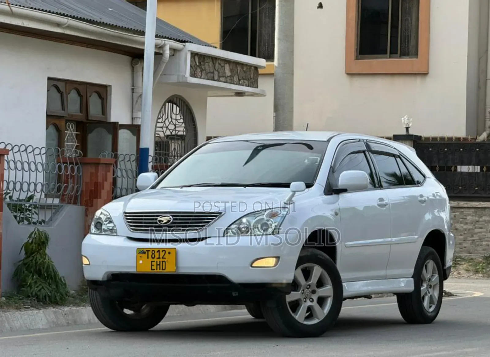Toyota Harrier 2002 White in Kinondoni - Cars, Msolid Mwakyusa | Jiji.co.tz