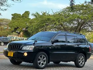 Toyota Kluger 2001 Black in Kinondoni - Cars, Dee Magari | Jiji.co.tz
