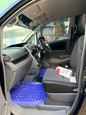 Toyota Noah 2009 Black in Arusha - Cars, Jeff Magari | Jiji.co.tz