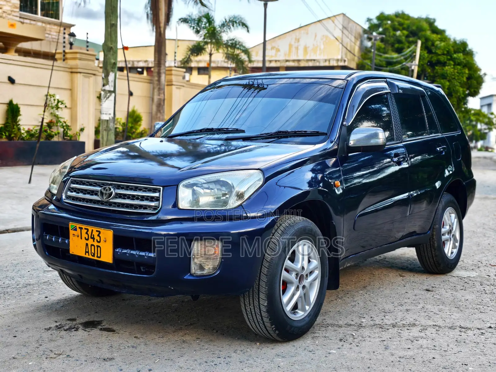 Toyota RAV4 2004 Blue in Temeke - Cars, Fembe Dream Motors | Jiji.co.tz