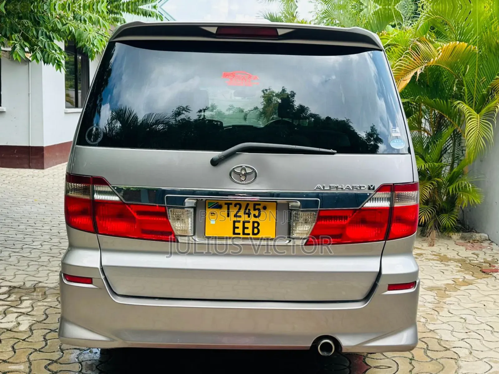 Toyota Alphard 2003 Gold in Kinondoni - Cars, Passion Magari | Jiji.co.tz