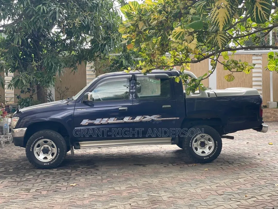 Toyota Hilux 1999 Blue in Ilala - Cars, Grant-right Anderson | Jiji.co.tz