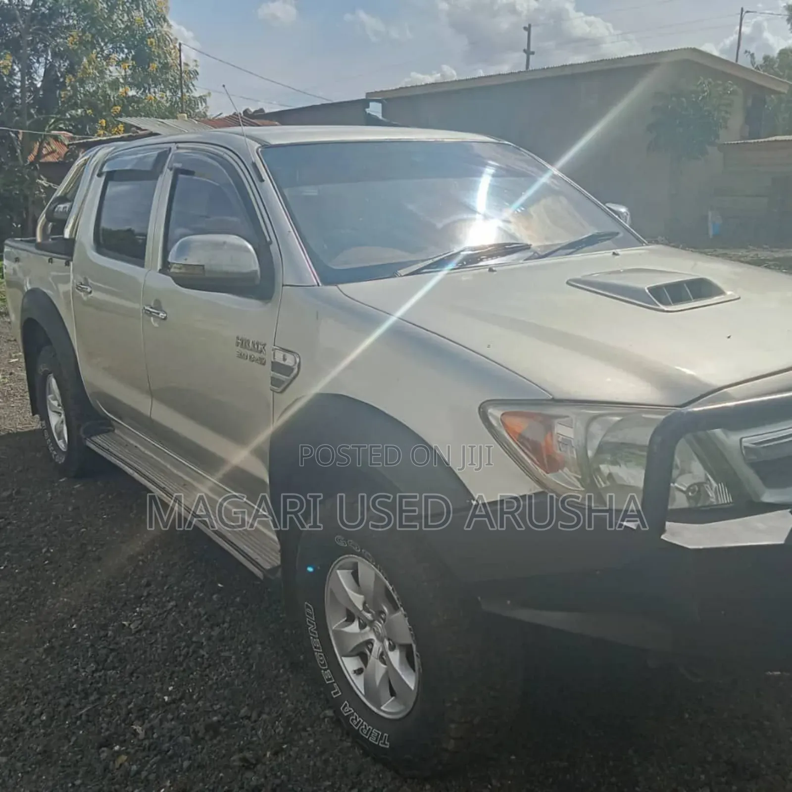 Toyota Hilux 2006 Silver in Arusha - Cars, Jeff Magari | Jiji.co.tz
