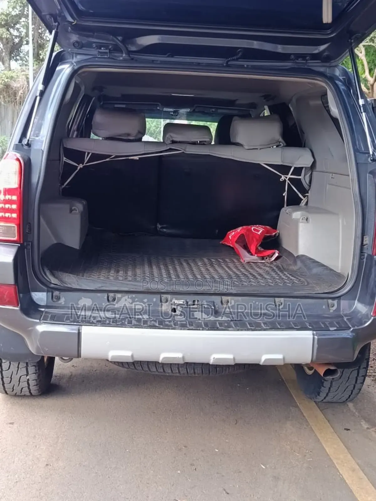 Toyota Hilux Surf 2006 Gray in Arusha - Cars, Jeff Magari | Jiji.co.tz