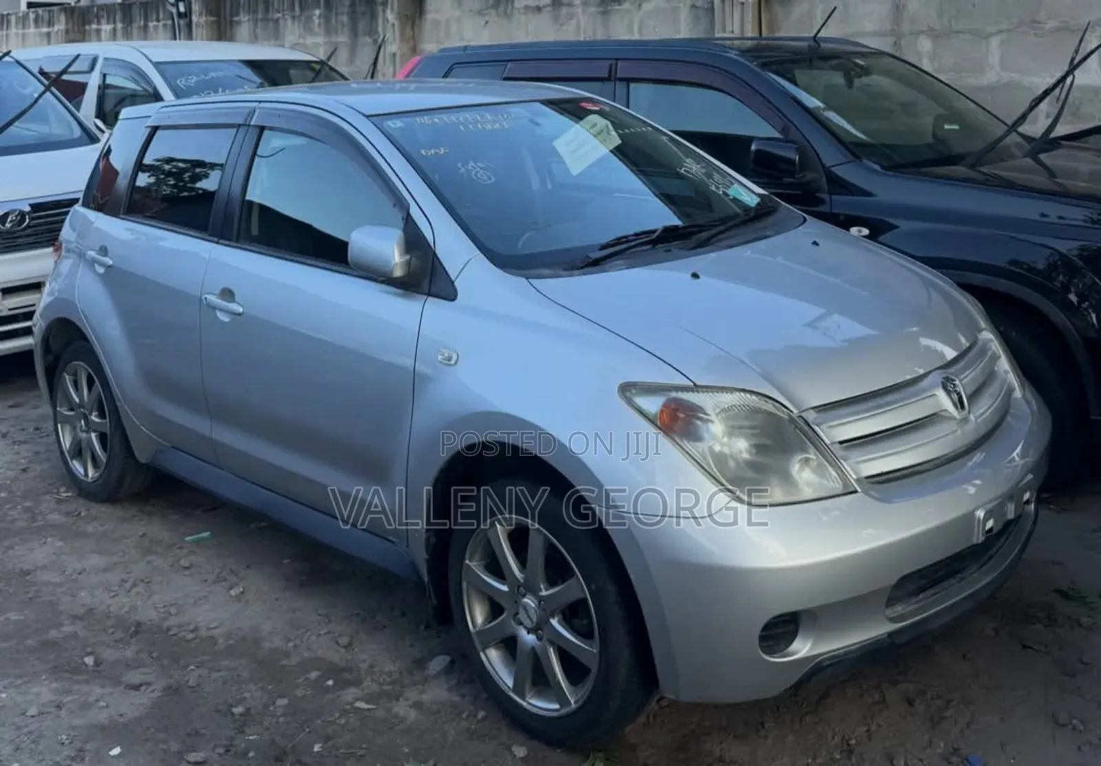 Toyota IST 2004 Ivory in Kinondoni - Cars, Vee Auto's Dealertz | Jiji.co.tz