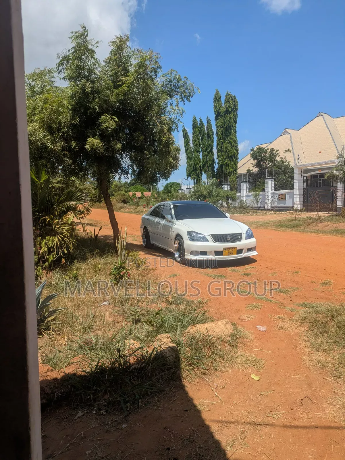 Toyota Crown Royale 2005 White in Kinondoni - Cars, Marvellous Group ...