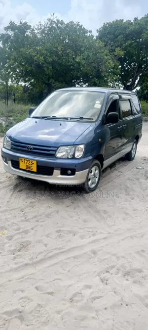 Toyota Noah 2001 Black in Kinondoni - Cars, Kulwa Magar Tz | Jiji.co.tz