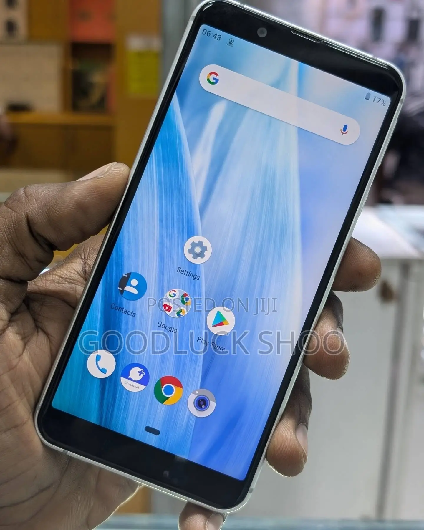 Sharp Aquos Sense 3 Basic SHV48 32 GB Silver in Kinondoni - Mobile Phones, Kunta Kinte | Jiji.co.tz