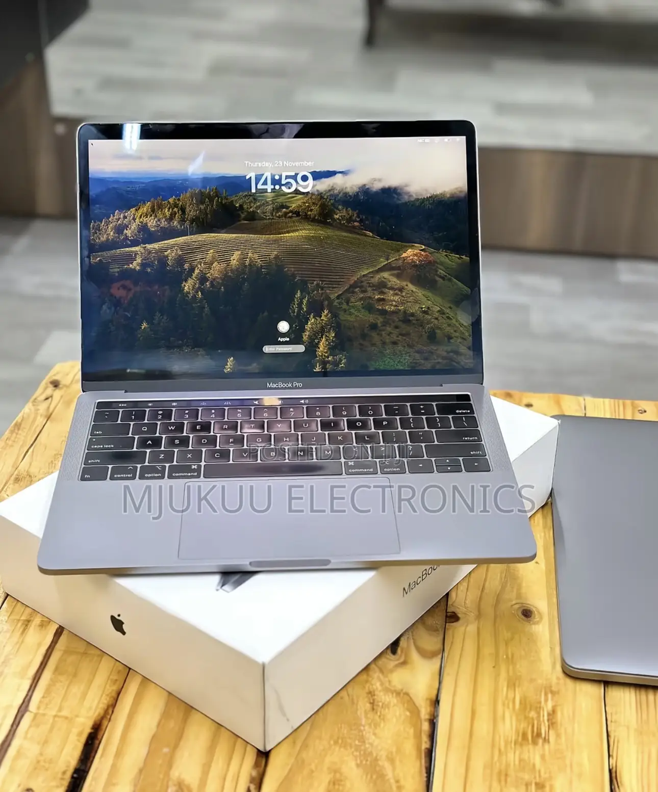 Laptop Apple MacBook Pro 2021 M1 16GB Apple M1 Pro SSD 512GB in Ilala ...