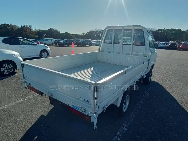 Toyota Lite-Ace 2003 White in Kinondoni - Cars, Vakuboma Vehicles ...